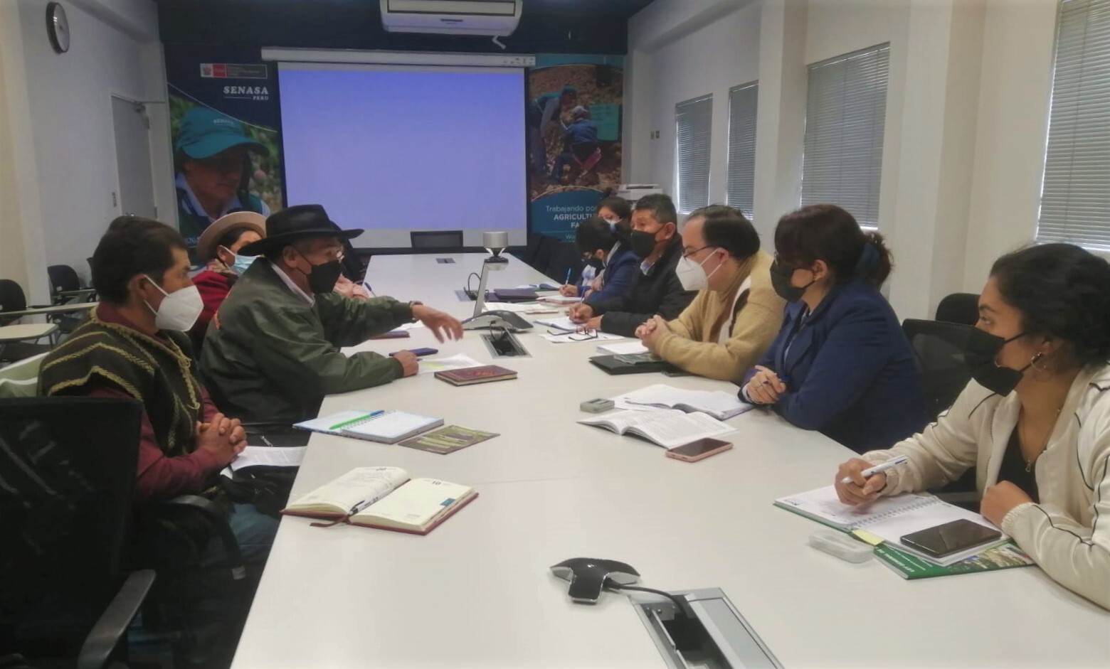 30 national and regional agricultural organizations and associations ...